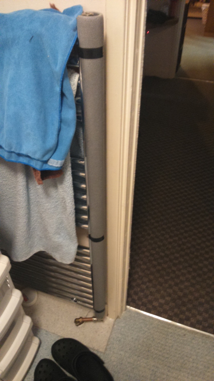 Closing door aid for people with reduced mobility | Patient Innovation