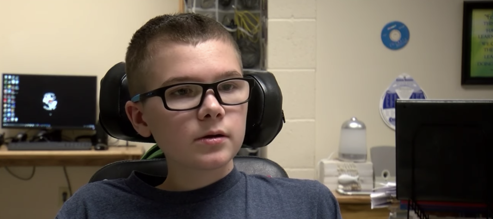 Muscular dystrophy patient creates virtual reality physical therapy ...