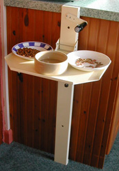 Man builds adapted pet feeder | Patient Innovation