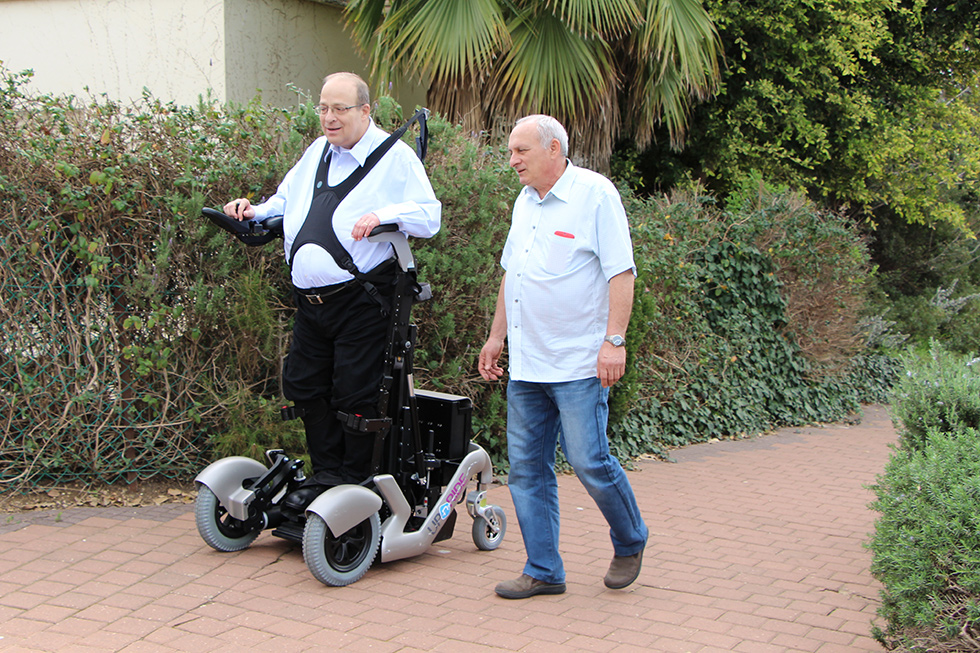 Tetraplegic invents mobility device to help him stand up | Patient ...